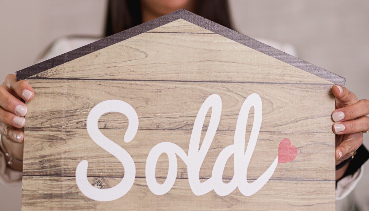 What is a Listing Agent? Everything Sellers Need to Know